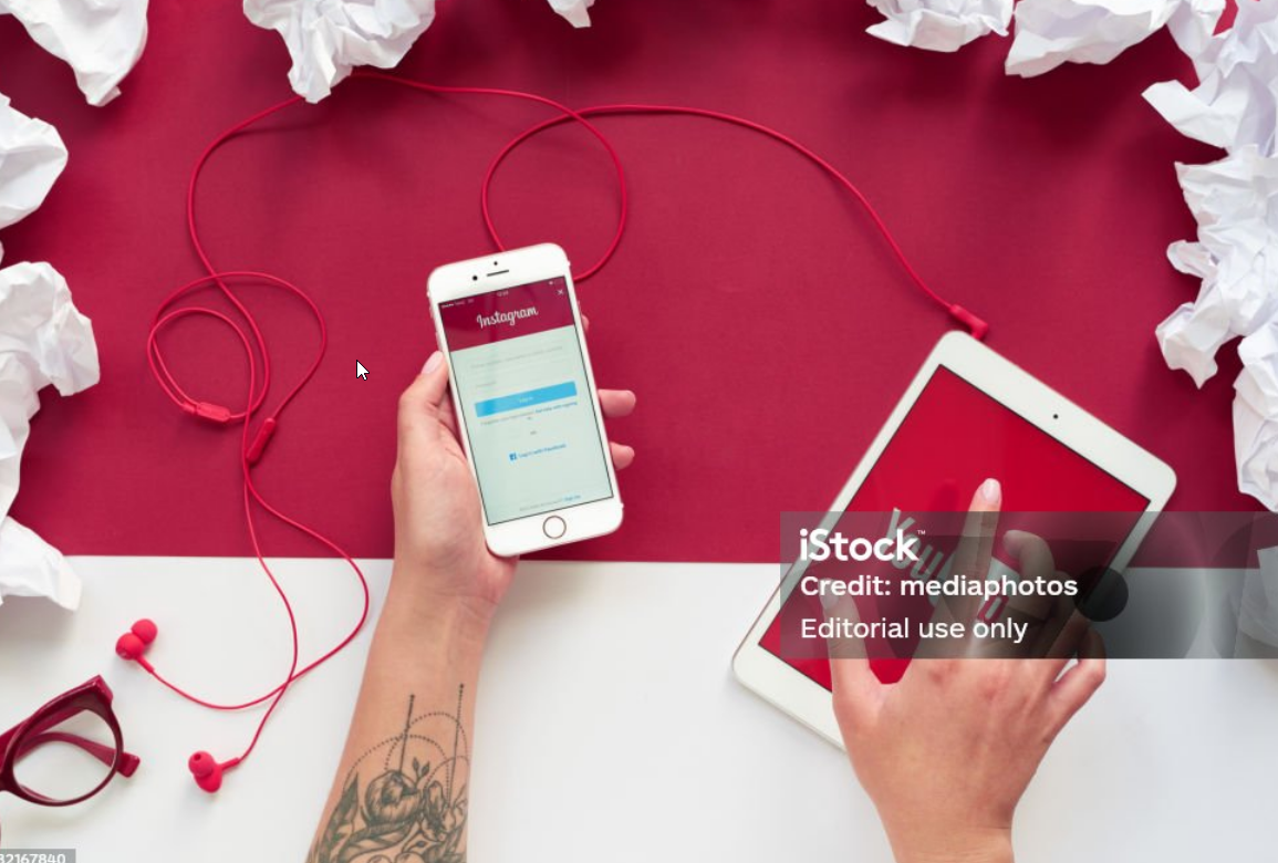 Creating Engaging YouTube Intros and Outros with Shorts AI - Vids.AI ...